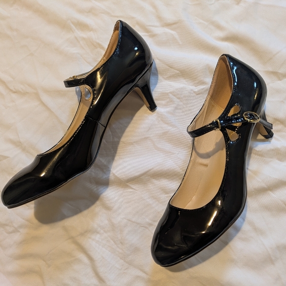 Romantic Road | Shoes | Romantic Road Black Patent Leather Mary Jane ...